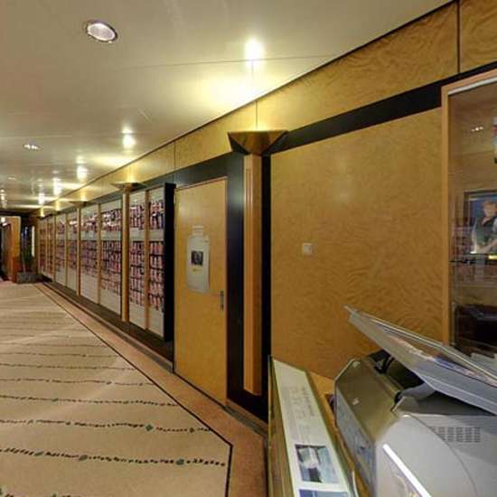 Aurora Pando Cruises Planet Cruise