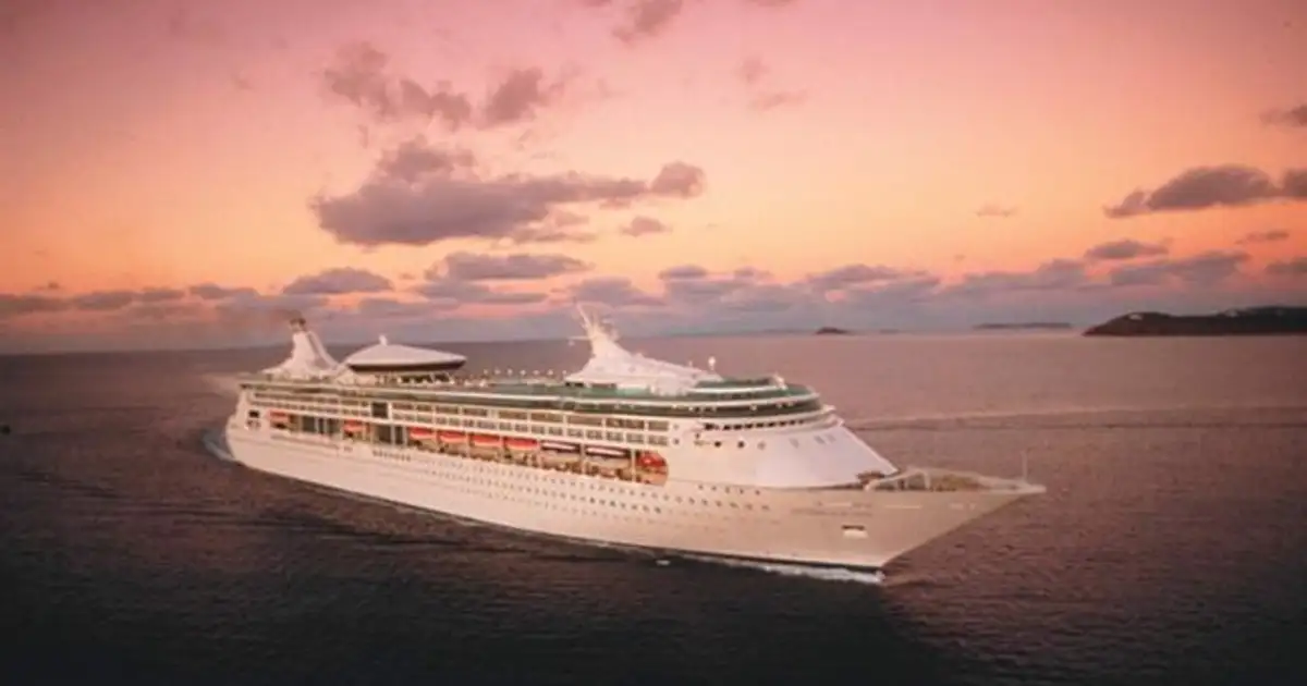 Vision Of The Seas | Bookings, Ship Facilities & Images